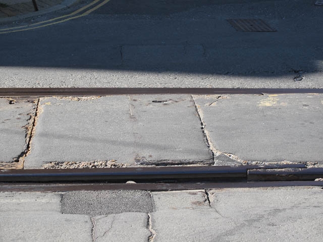How to Model Eroded Cobbles under Tarmac - Kathy Millatt Modelling