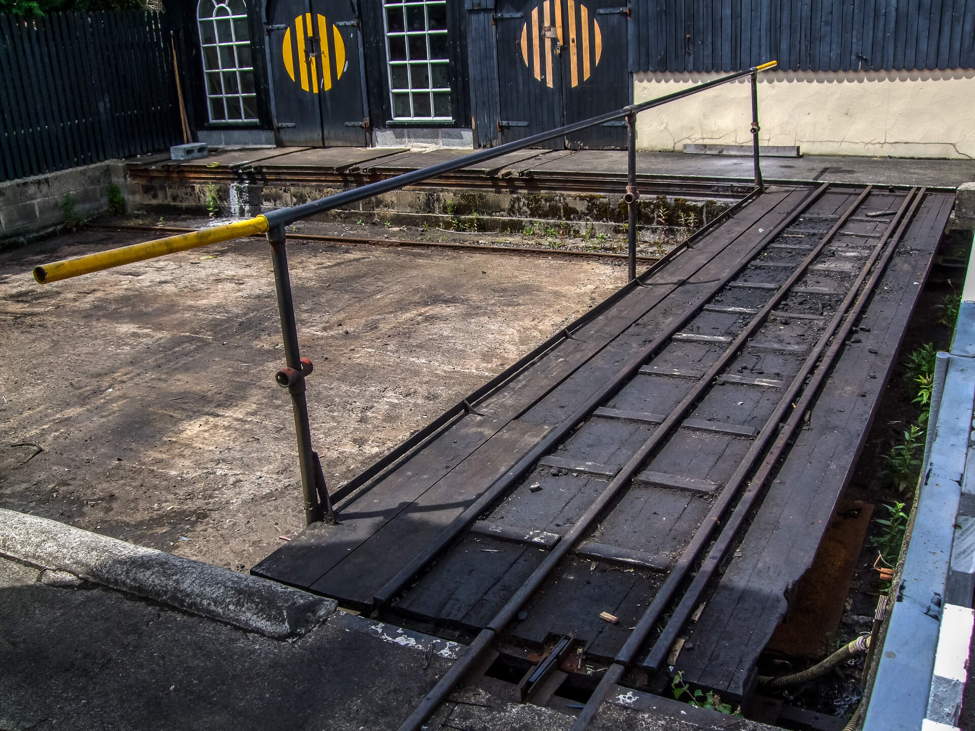 Photo of the Week - Fairbourne Railway Transfer Table - Kathy Millatt ...