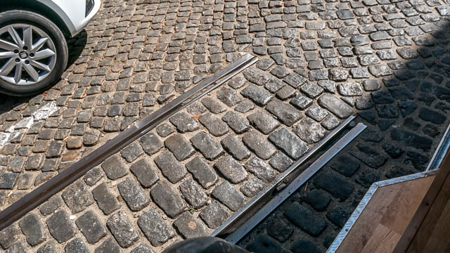 How to Paint Cobbles - Kathy Millatt Modelling