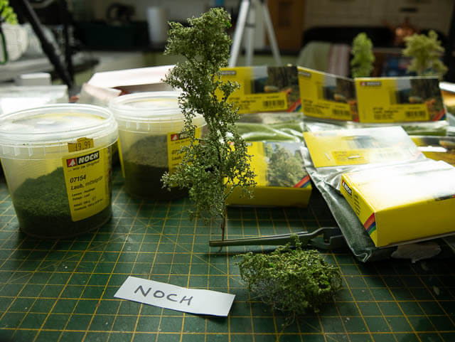 Add Variety to your Scale Model Leaves - Kathy Millatt Modelling