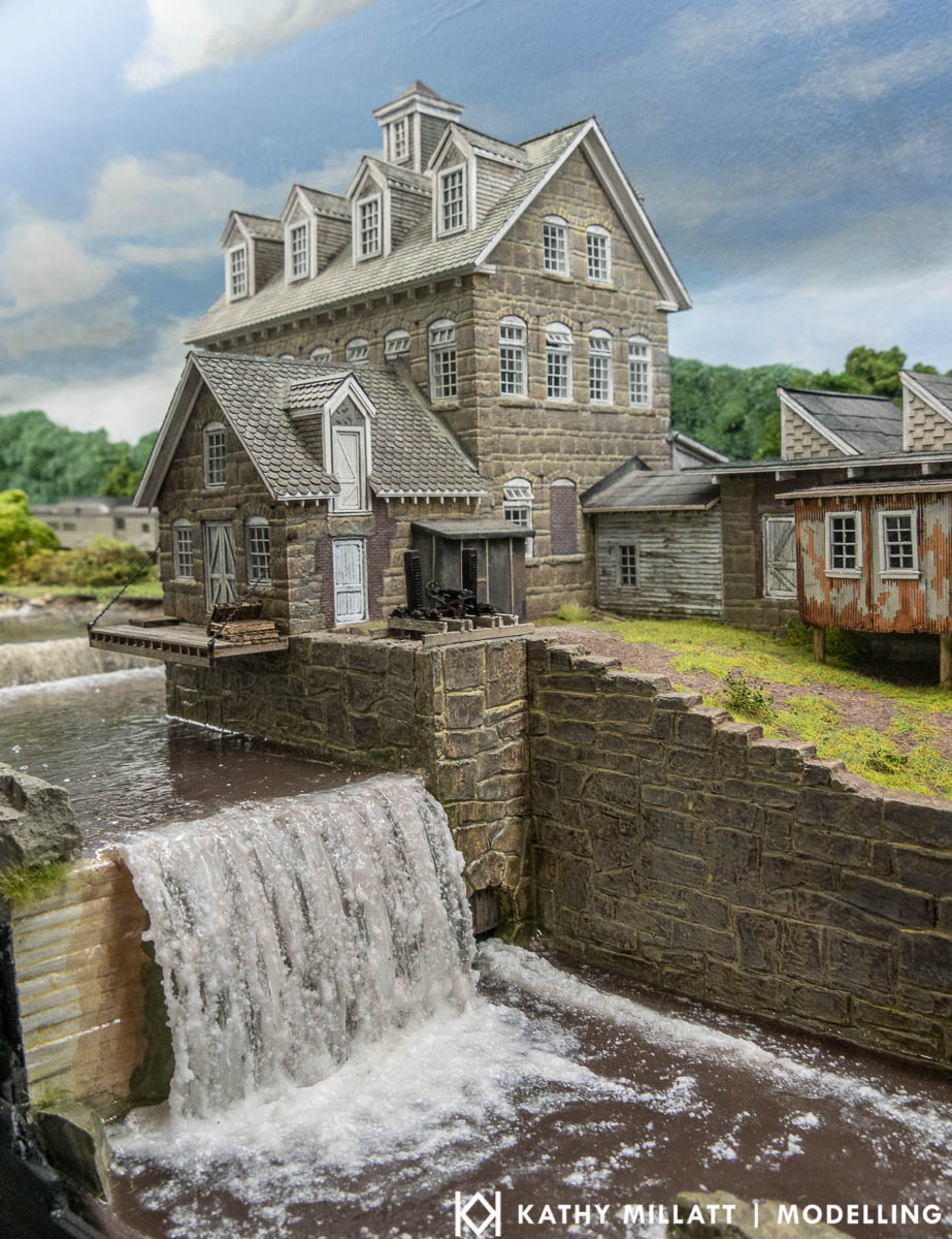 Model Realistic Rivers - from Rubber and Glue - Kathy Millatt Modelling