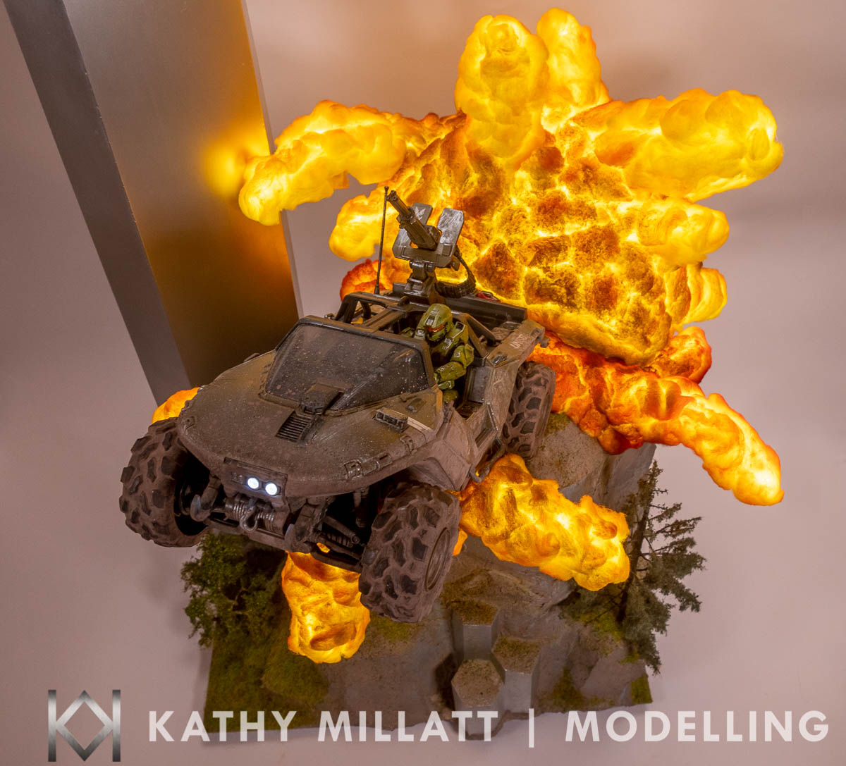 How to Build a Realistic Model Explosion - Exploding Halo Warthog ...