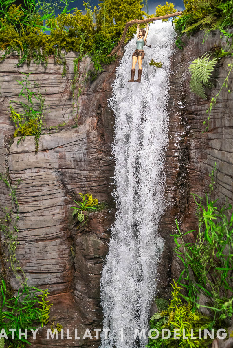 Model a Realistic Jungle Waterfall using UV Resin and Snow - Kathy ...